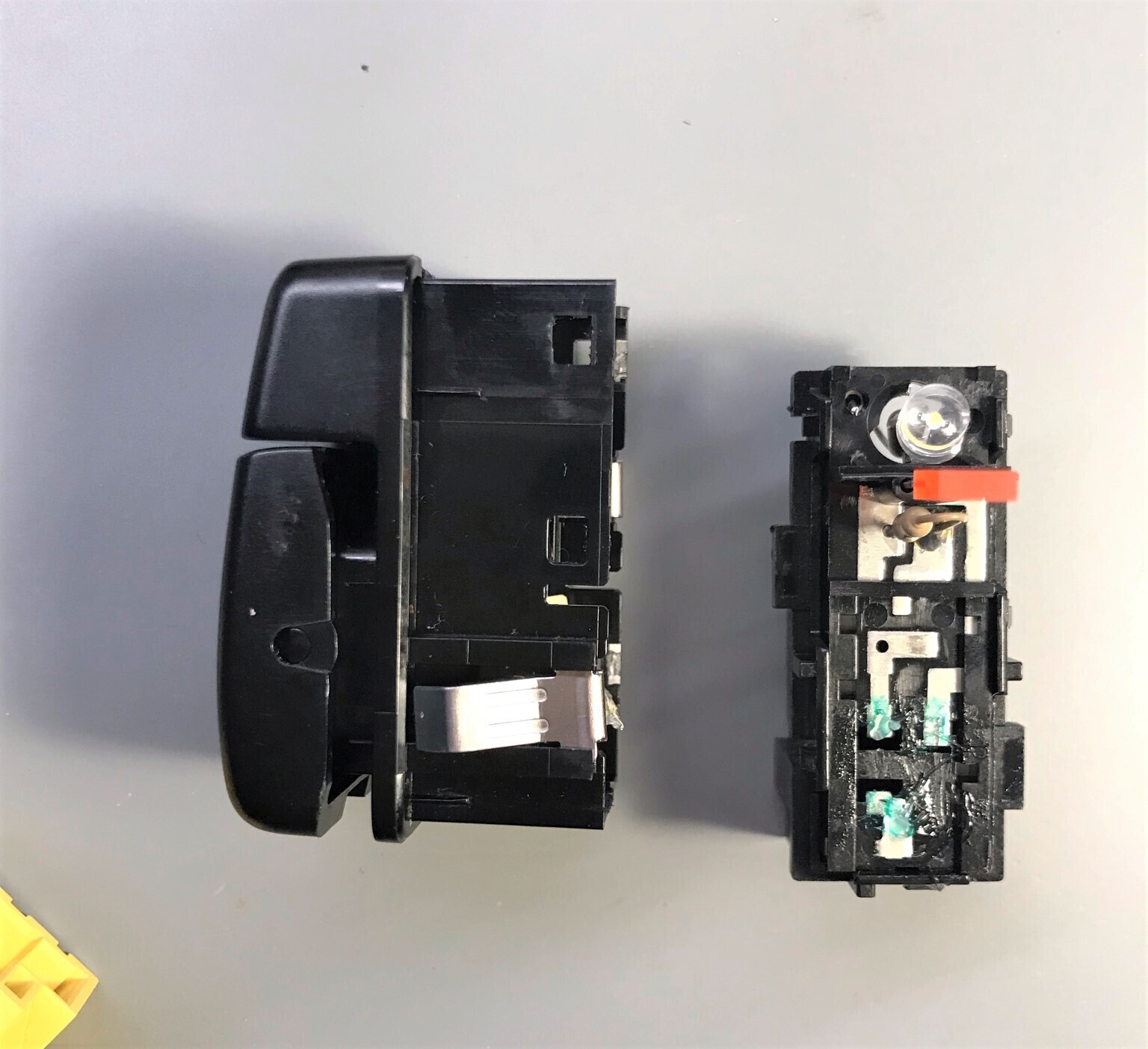 Volvo 850 Switch Illumination LED Conversion – Ryan Bloomgren